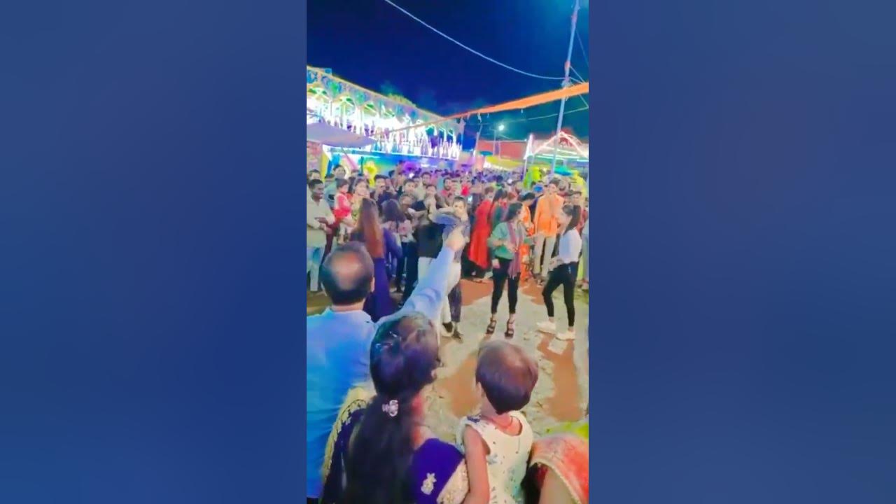 لڑکی کی کشتی دیکھ ہے Youtube