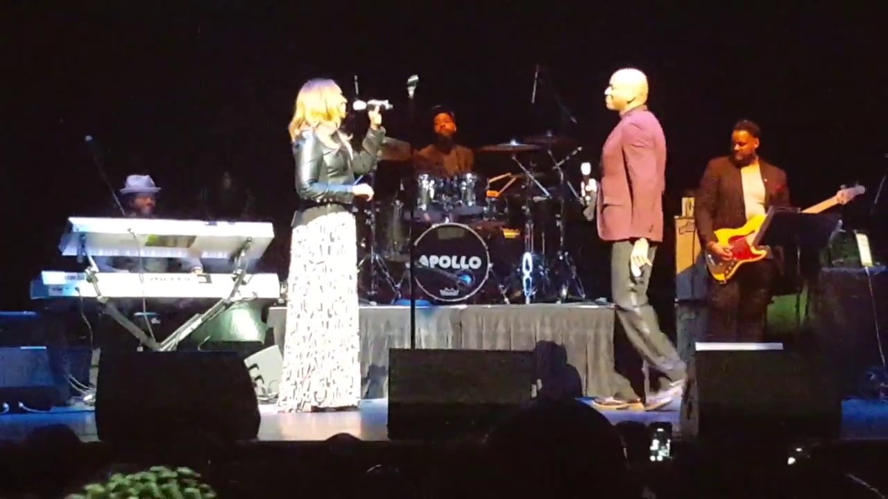 Yolanda Adams & Donnie McClurkin Sing "Open My Heart" - YouTube