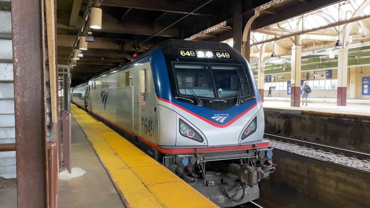 Amtrak Northeast Regional Train 176 Departs Newark Penn Station (10/17 ...