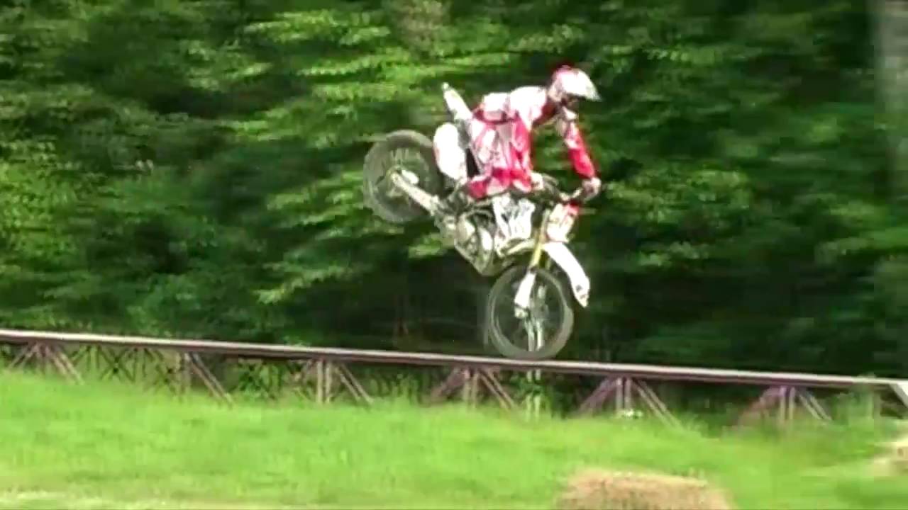 Brody Wilson - FMX 2010 - YouTube