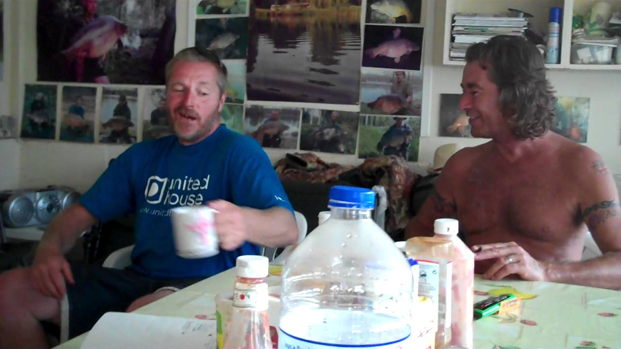 Farm Lake France fishing 2011 part 23 - YouTube