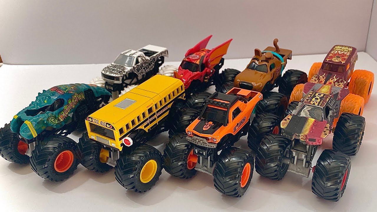 Monster Jam 2021 Series 18 UNBOXING!!! Spin Master Monster Jam 2021 ...