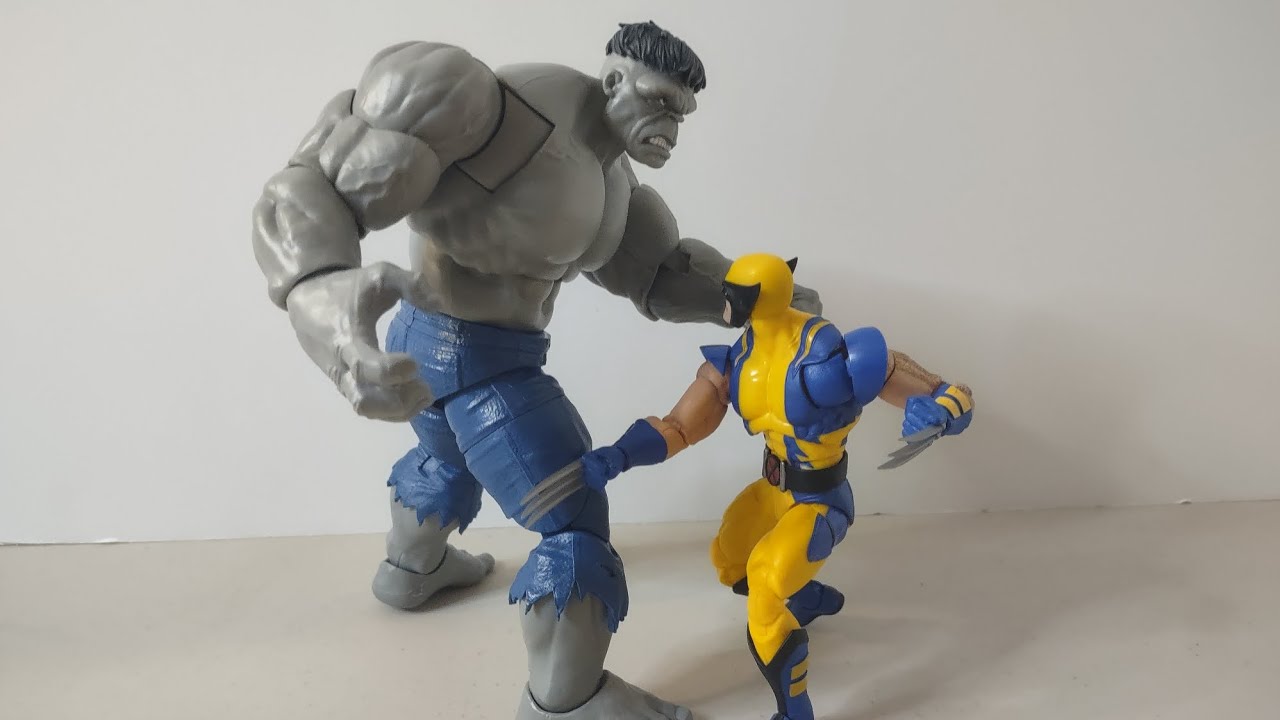 Wolverine posing full video - YouTube