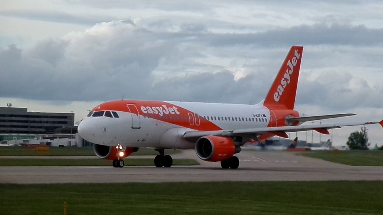 Plane Spotting at Manchester Airport Tuesday 16th May 2017 - YouTube