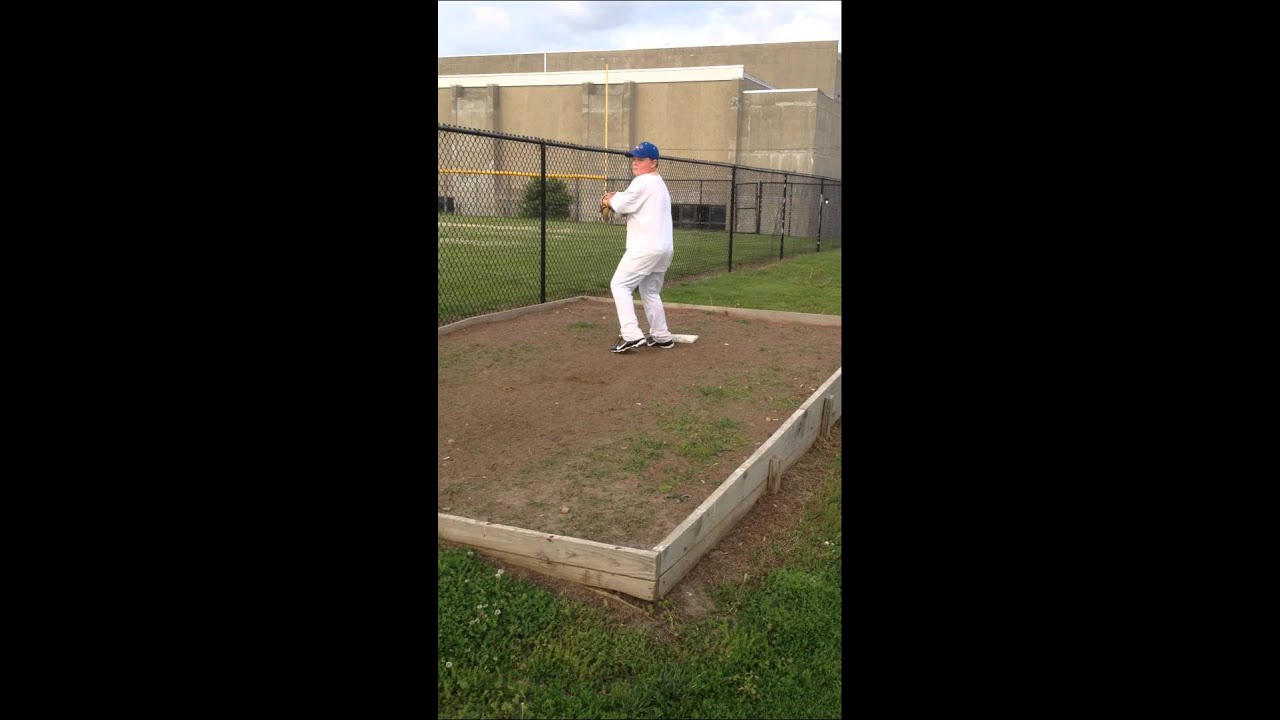 Drew Lenz bullpen at MacMurray College - YouTube