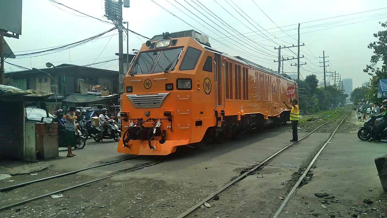 PNR Newest Locomotive First Test Run - YouTube