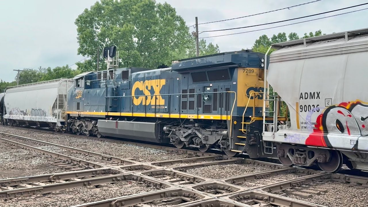 Car Goes Around RR Gates, RR Diamonds Being Pounded By Nearly 3 Mile ...