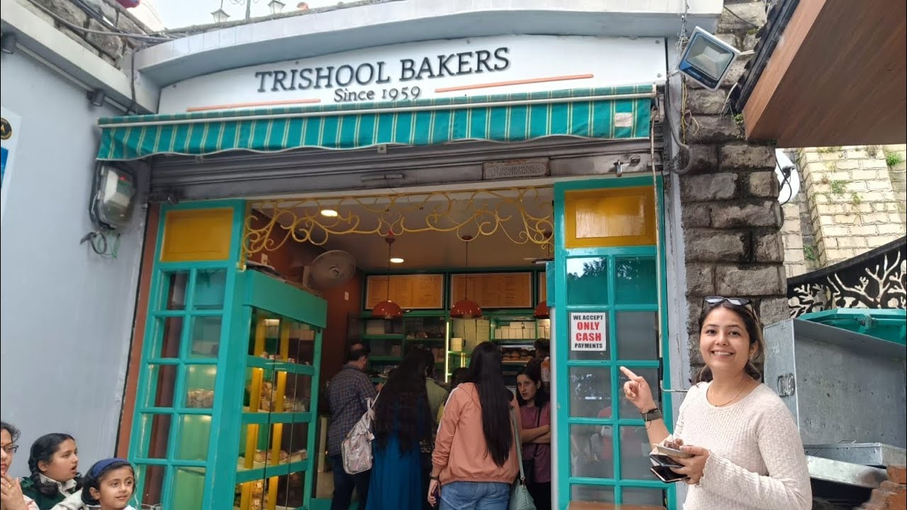 Shimla mein shopping ! | Mall road | Trishool Bakers - YouTube