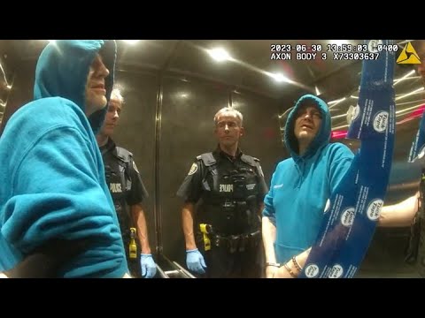 CAUGHT ON CAMERA: Cops negotiate with Kenneth Bellamy to give himself ...