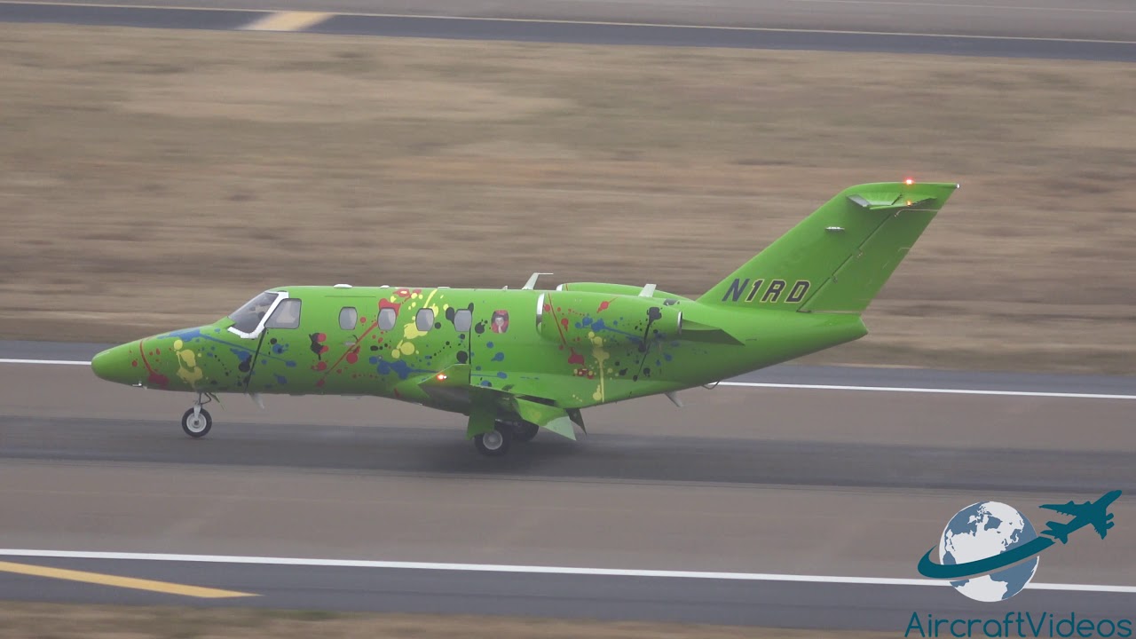Duncan Aviation "Paint Splatter" Cessna 525 CitationJet M2 [N1RD ...