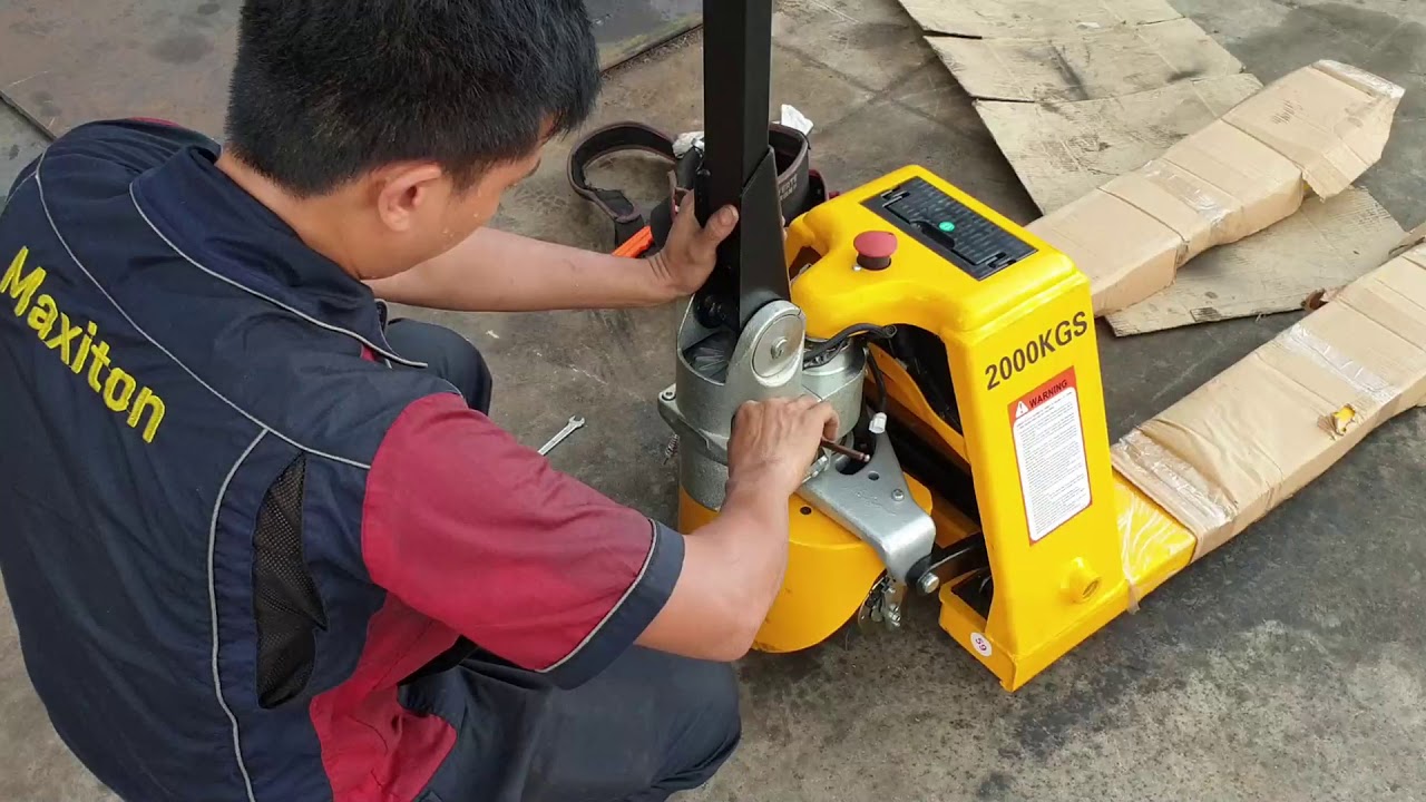 How to Fix the Handle of Maxiton CBD20M Hybrid Pallet Truck - YouTube