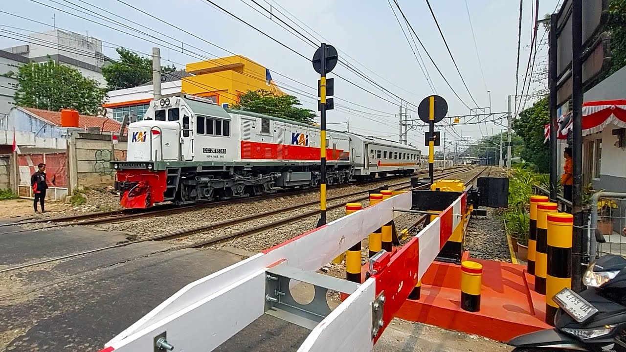 UPDATE !! Perlintasan Kereta Api JPL 23 Jadi Makin Bagus dan Keren ...