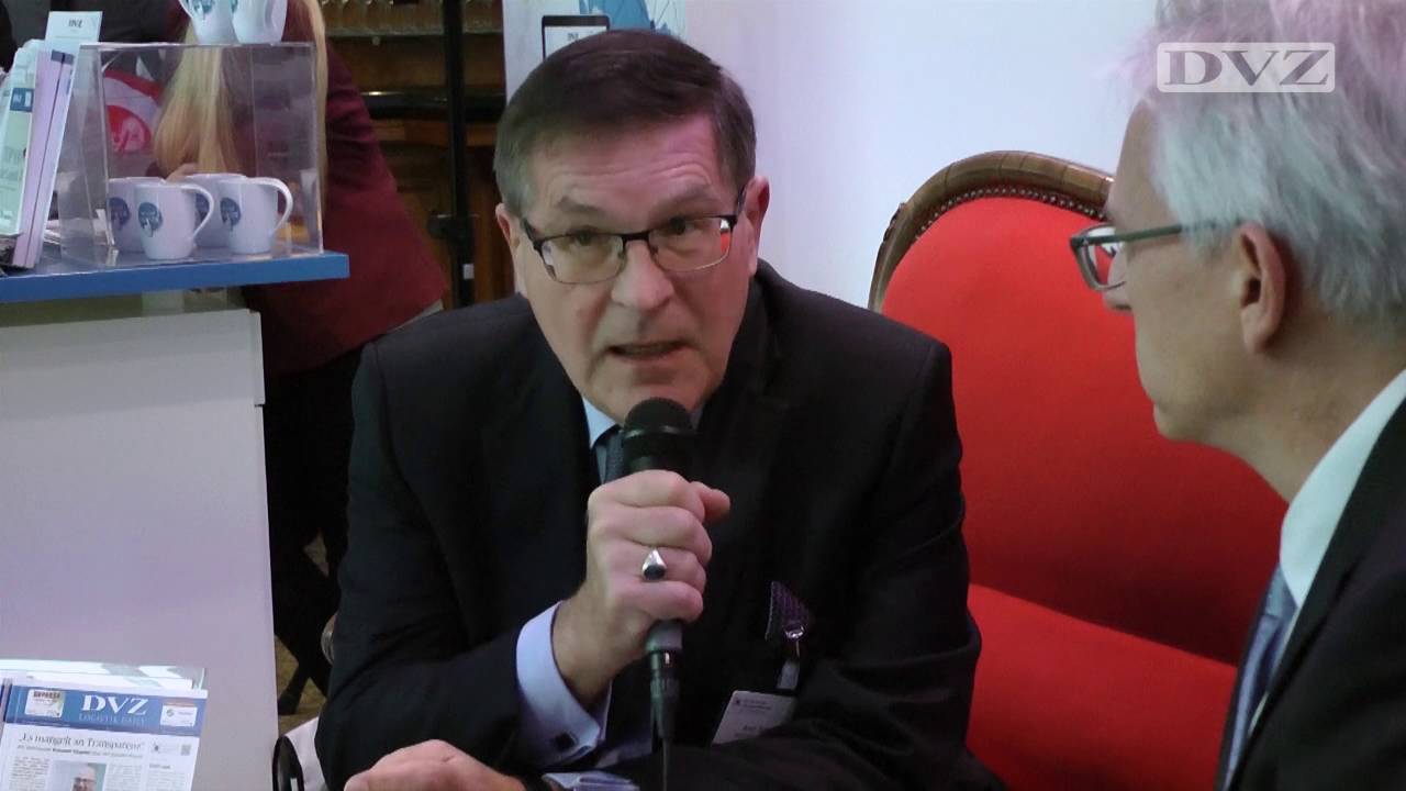 DLK 2016: Axel Salzmann auf dem Roten Sofa der DVZ - YouTube