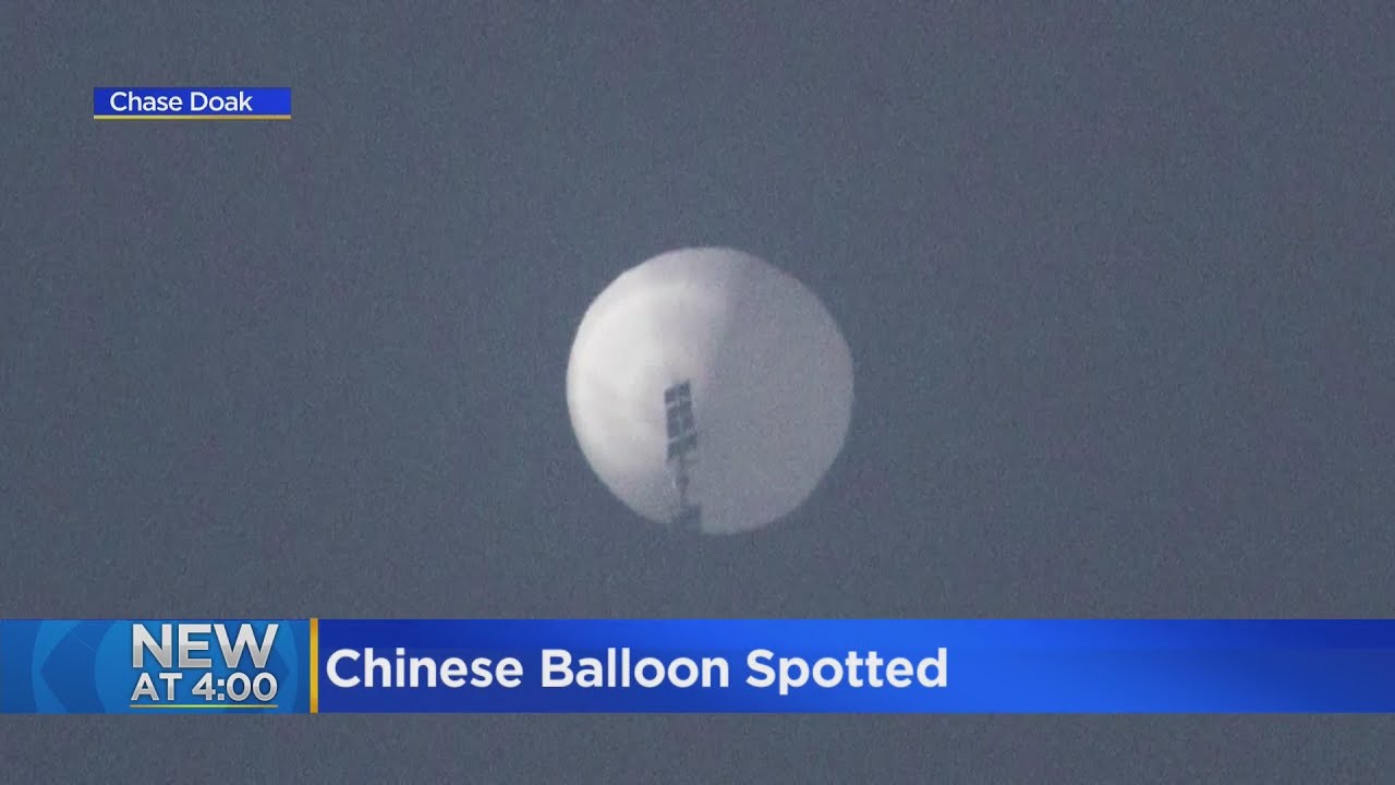 Chinese surveillance balloon flying over U.S. - YouTube