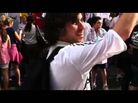 Messi enano aprende de Cristiano - YouTube