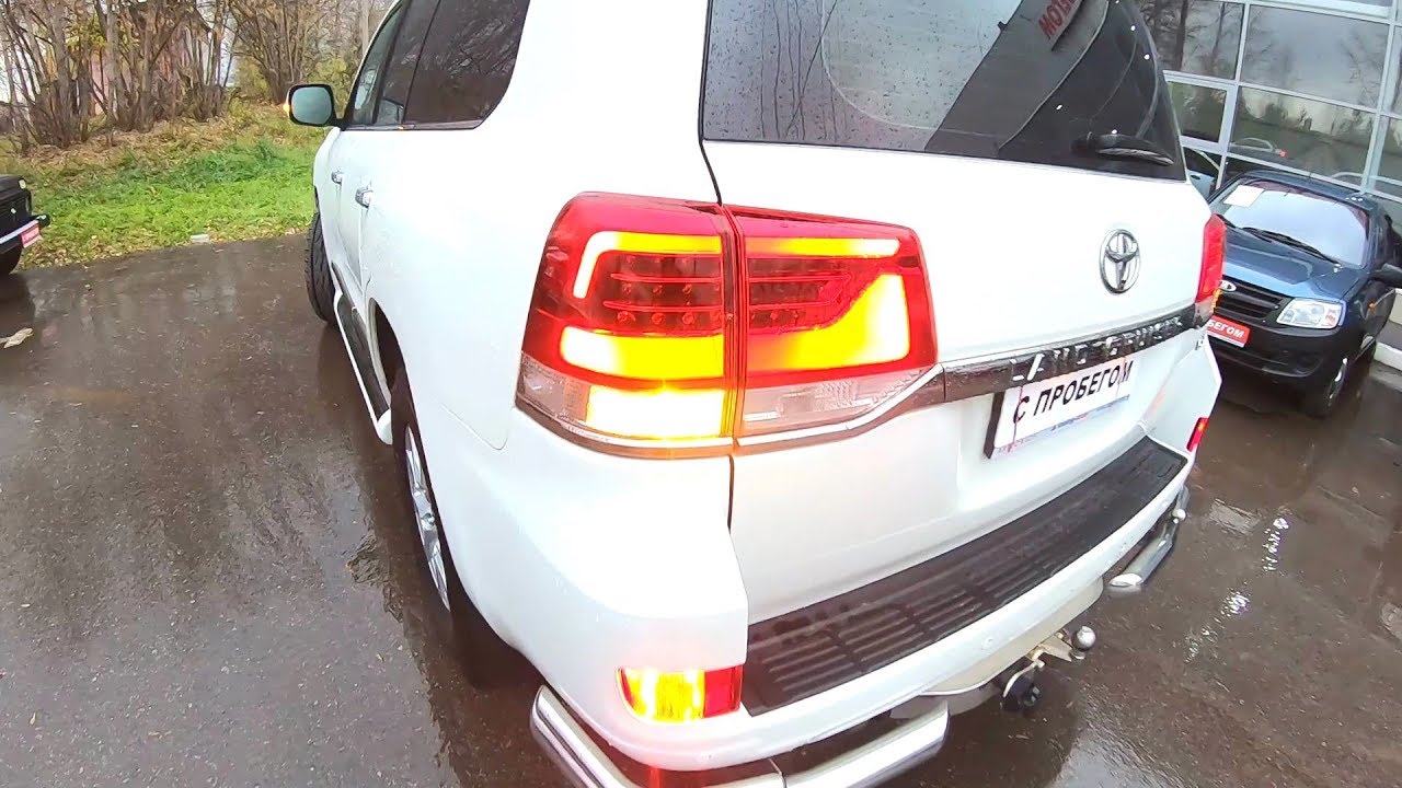 2015 Toyota Land Cruiser 200. Start Up, Engine, and In Depth Tour ...