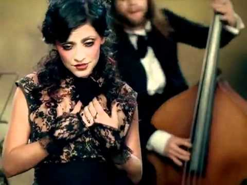 Flyleaf - Missing - YouTube