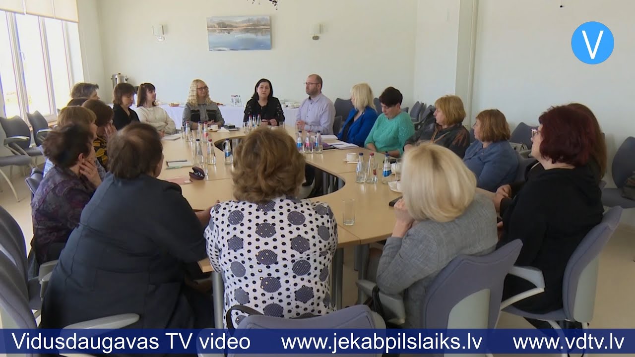 Bāriņtiesu pārstāvji Līvānos diskutē par darbinieku trūkumu un citām ...