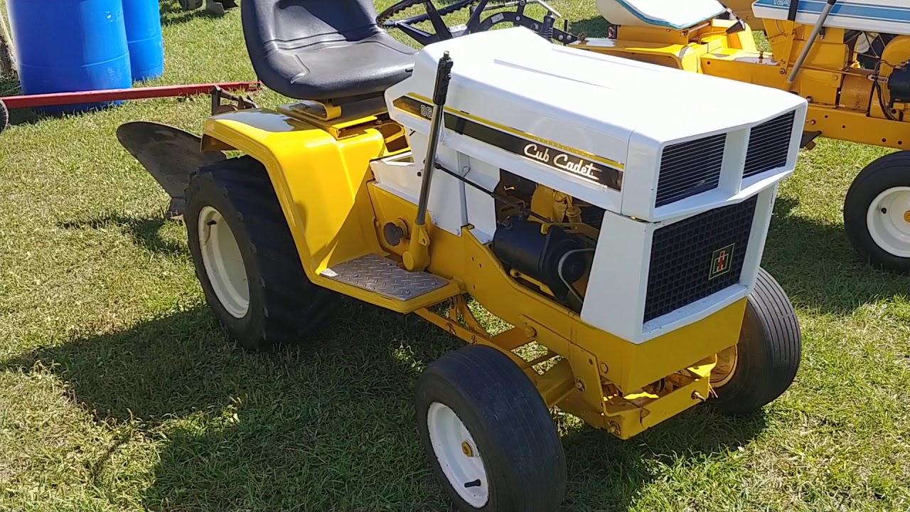 Nice collection of International Cub Cadet tractors and mowers 2021 ...