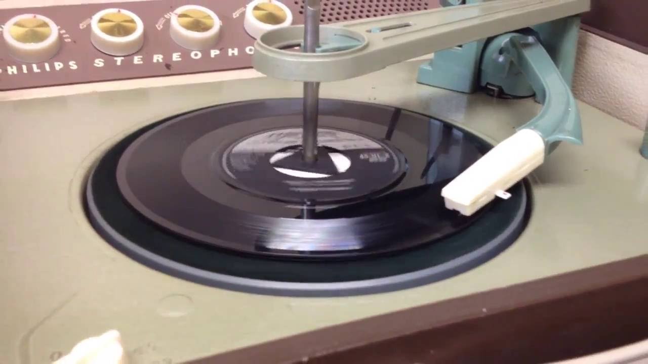 Philips Record Player NG5155 1960 - YouTube