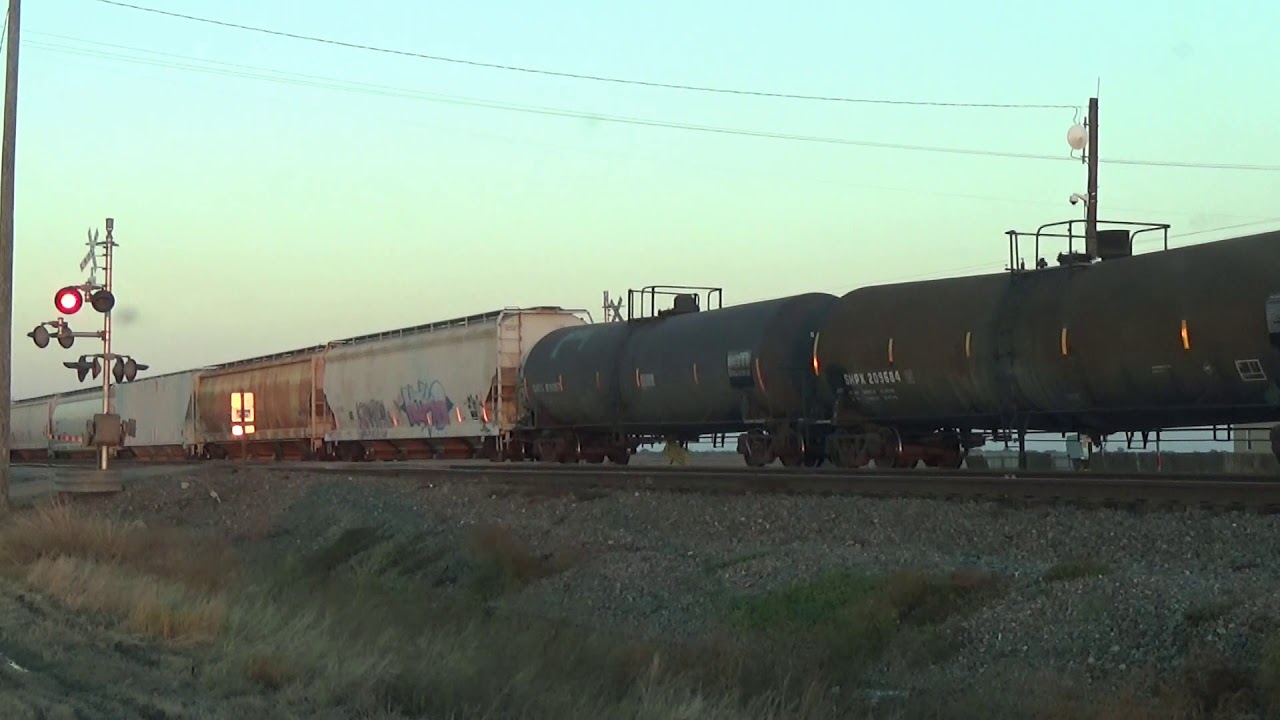 UP #5997 Leads MEWOL-18 - YouTube