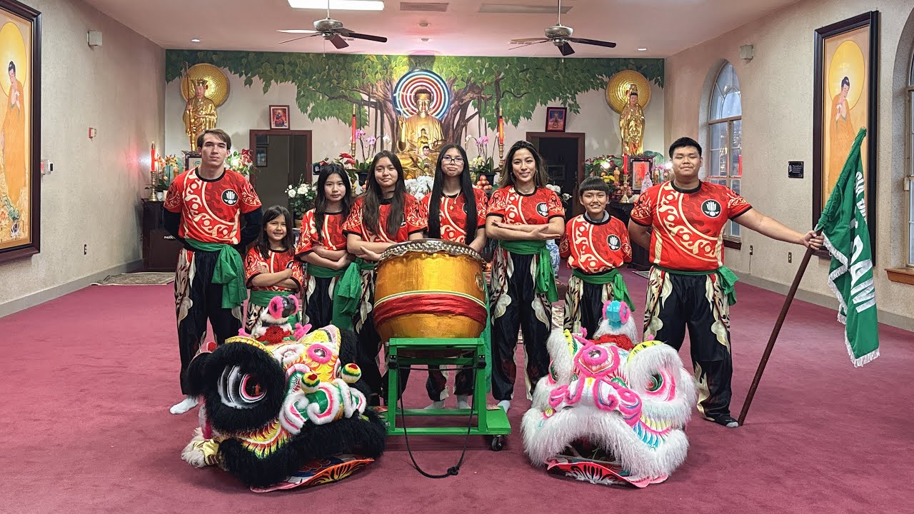 Lion Dance Eye dotting Ceremony 2025 - YouTube