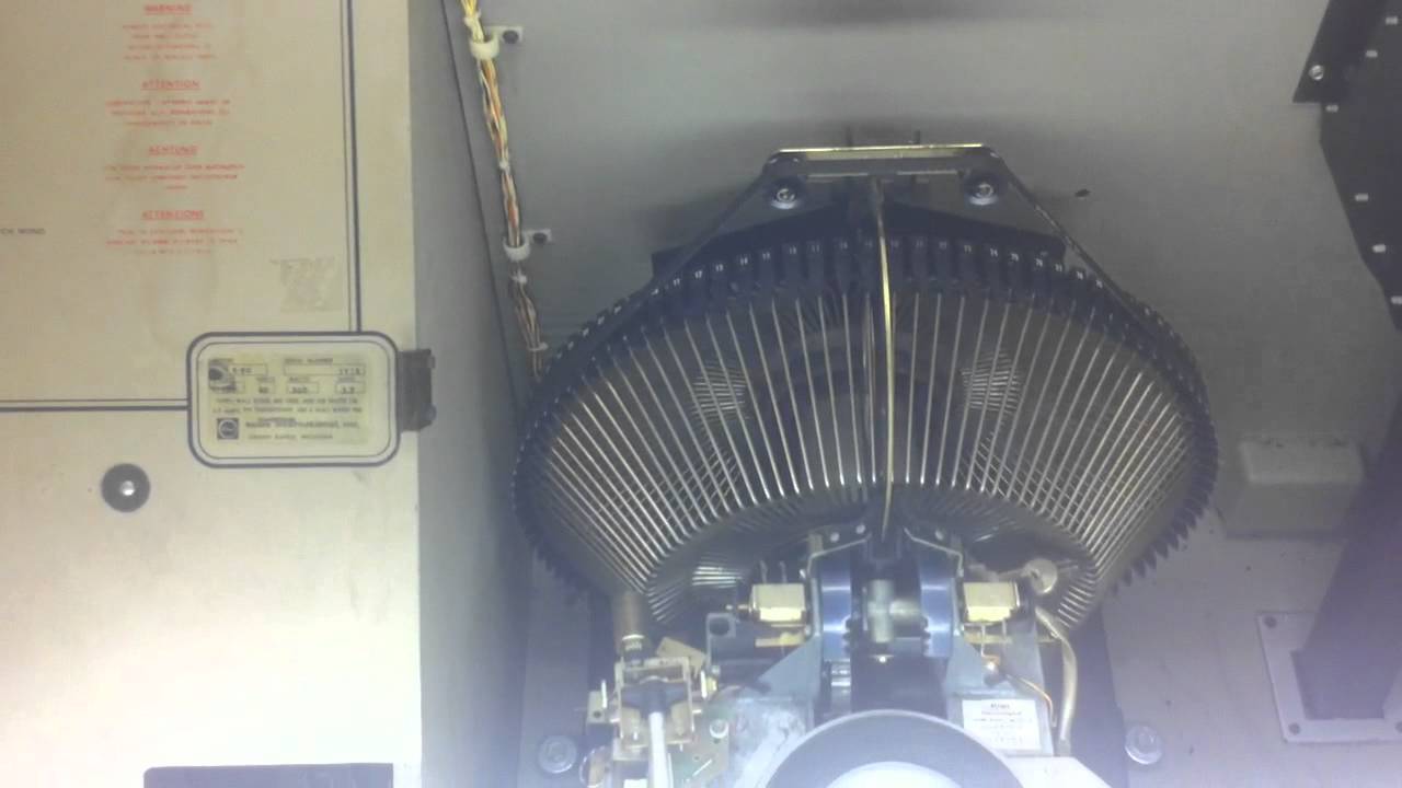 ROWE AMI R 90 JUKEBOX - YouTube
