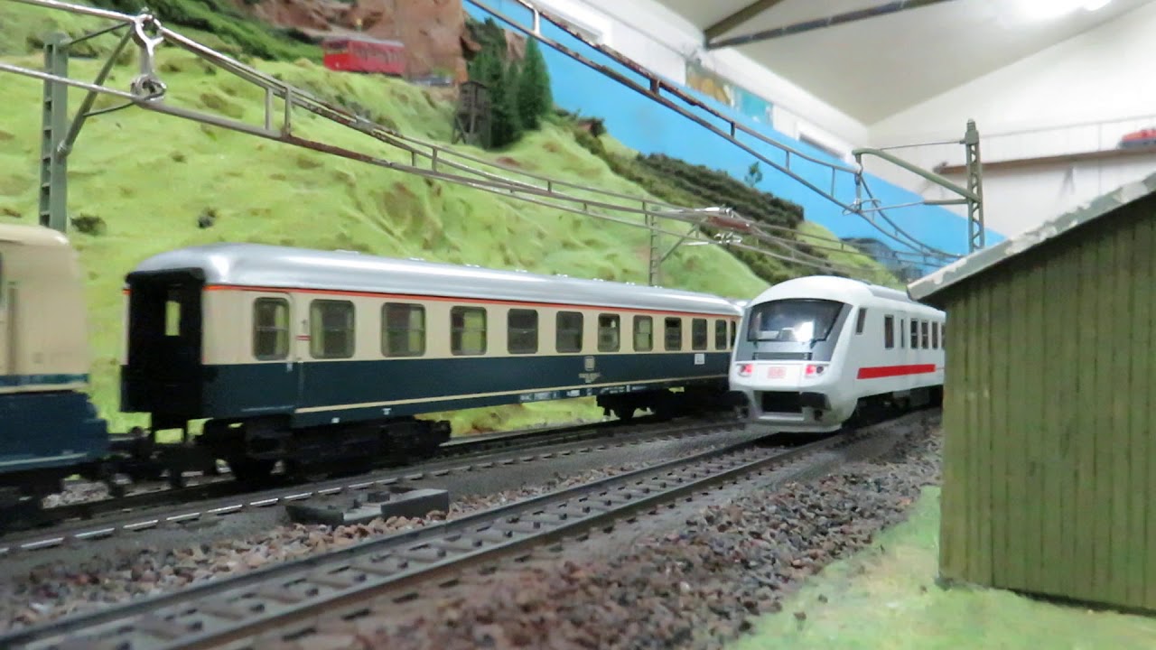 IC Trains passing - YouTube