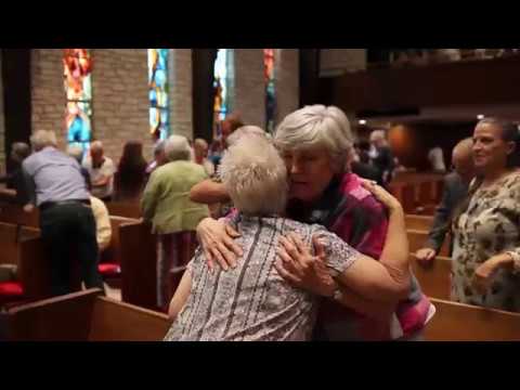 Passing of the Peace at Central Presbyterian Church - YouTube