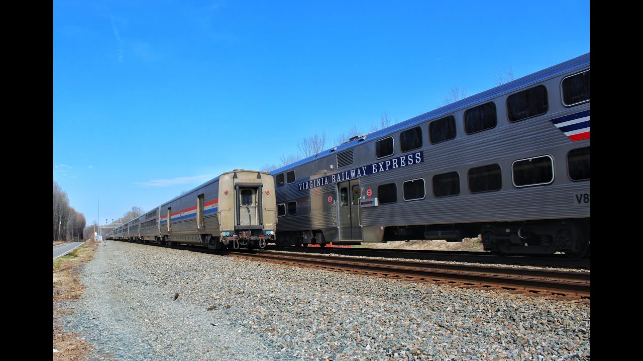 VRE P303-22 And Amtrak P092-21 Have a Horn Battle in Arkendale, VA | 3 ...