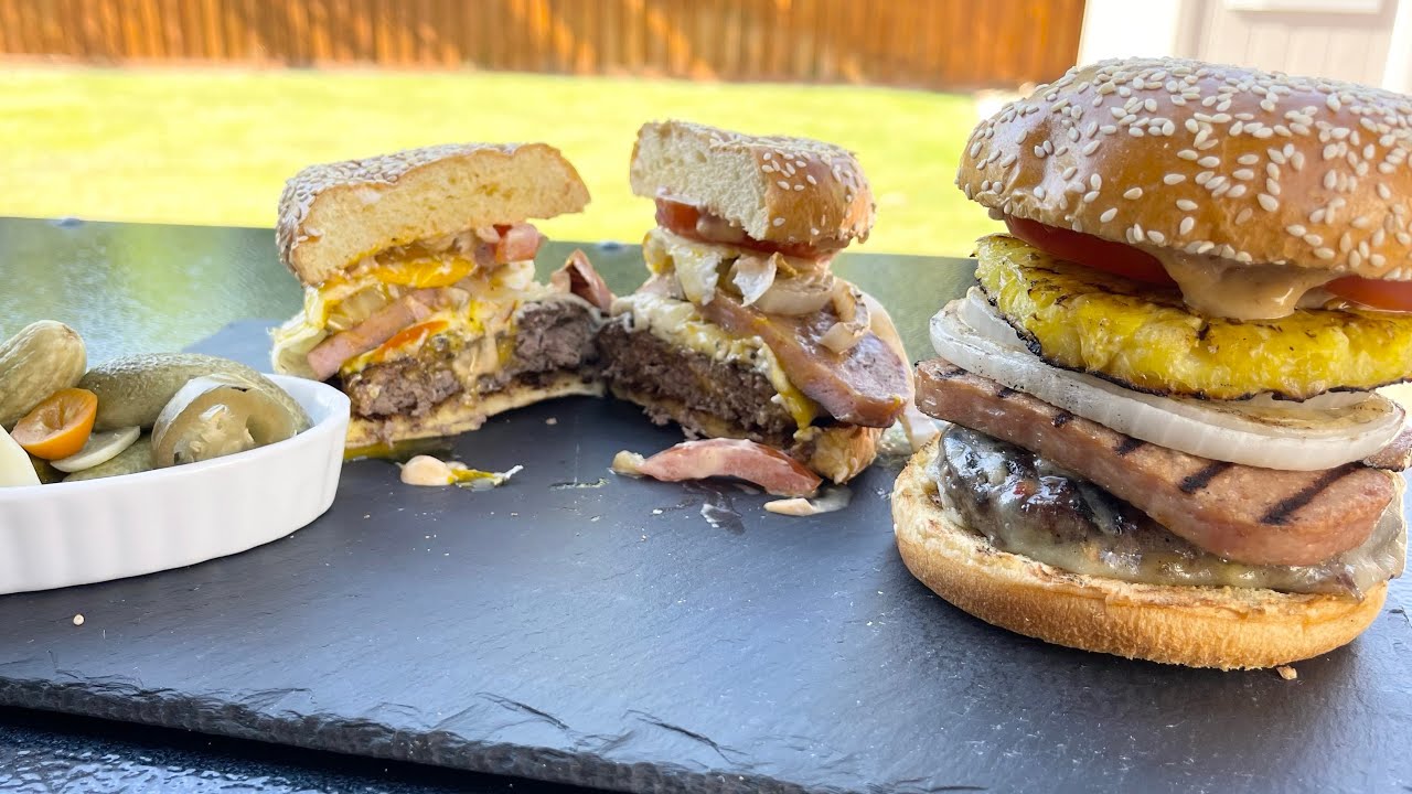 Wagyu Beef: Spam & Egg vs Spam & Pineapple Burgers 🍔 - YouTube