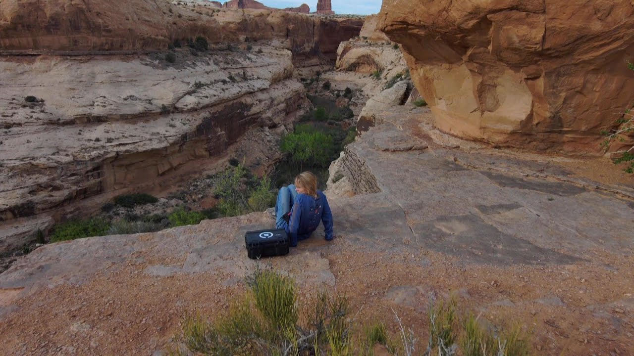 Green River Beauty at the Hollenbaugh tunnel - Manual Skydio 2 Flight ...