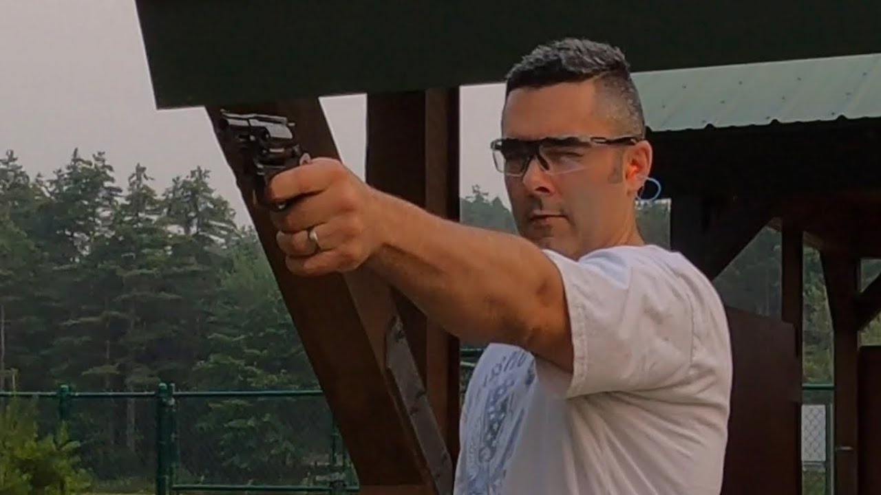 Taurus Model 85 classic, 38 special revolver, impromptu range session lead reloaded ammo - YouTube