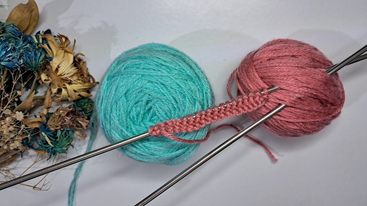 This is an unusual knit stitch! 🫶Easy and beautiful knitting pattern ...