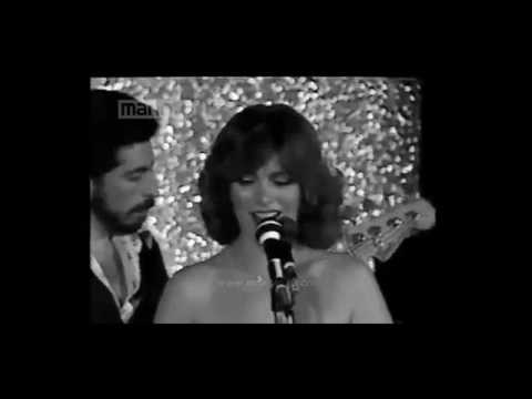 Ajda Pekkan Tahran Konseri: Aman Avcı Vurma Beni Ben Bu Dağın Aybalam Maralıyam - Video İran