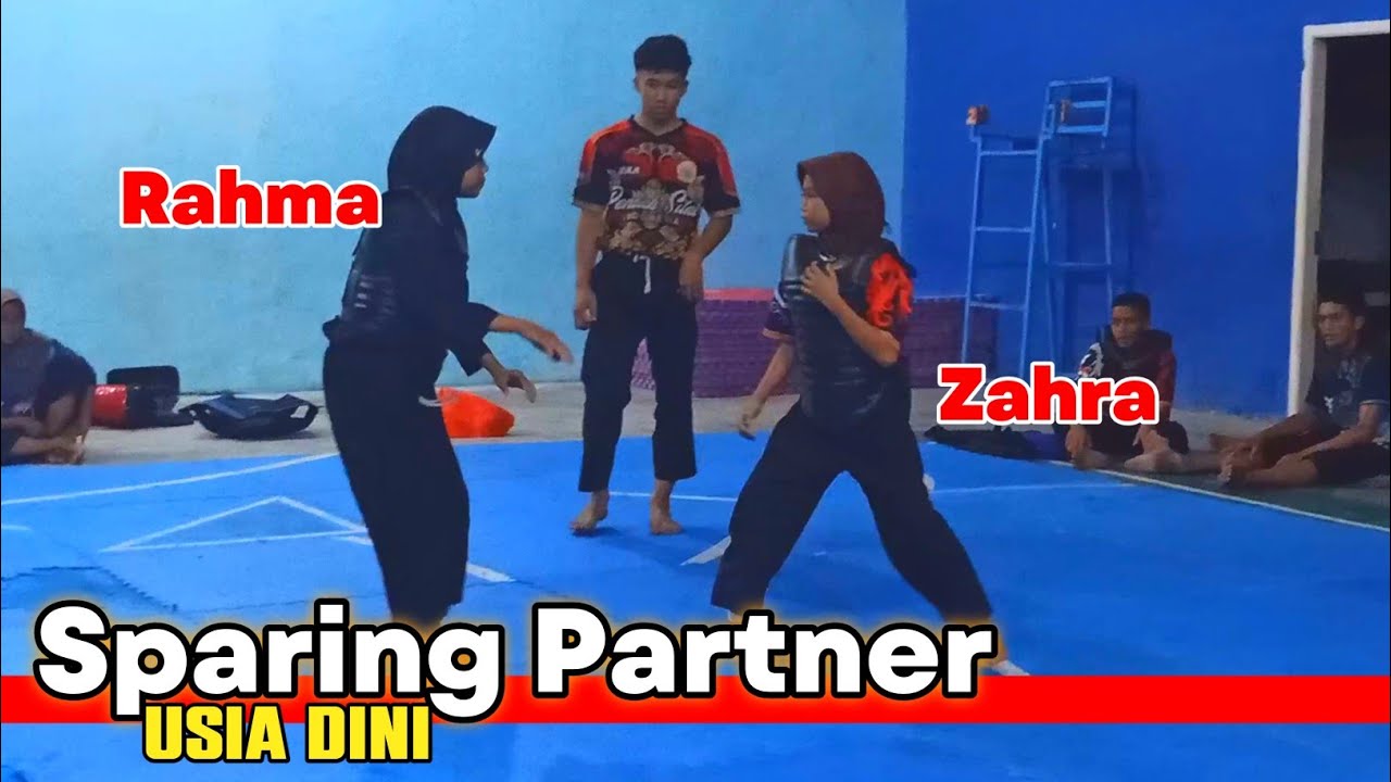 Sparing Partner. Usia Dini. Rahma.vs Zahra. - YouTube