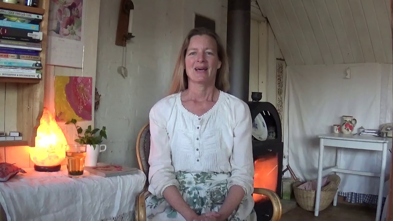 Sunday Shining 29 - Time to care for ourselves and feel the love - YouTube