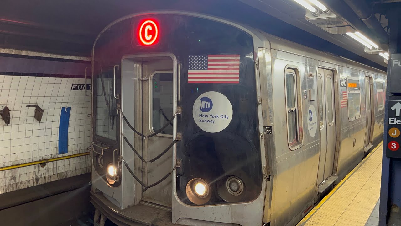 (C) Train Arriving/Leaving Fulton Street Station. - YouTube