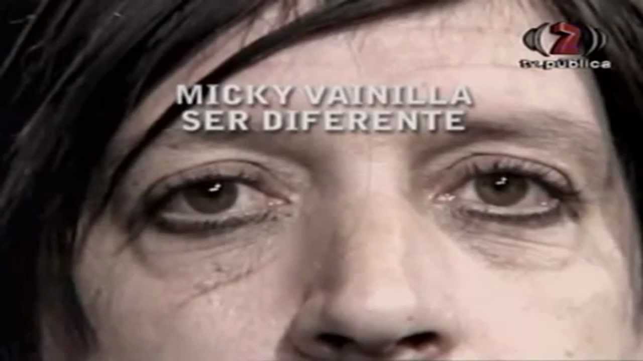 Peter Capusotto Micky Vainilla Ser Diferente 5 - YouTube