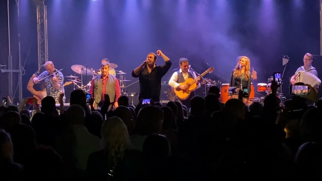 Samuli Edelman ja Orkestra Suora Lähetys 27.8.2022 Pyhtään ...