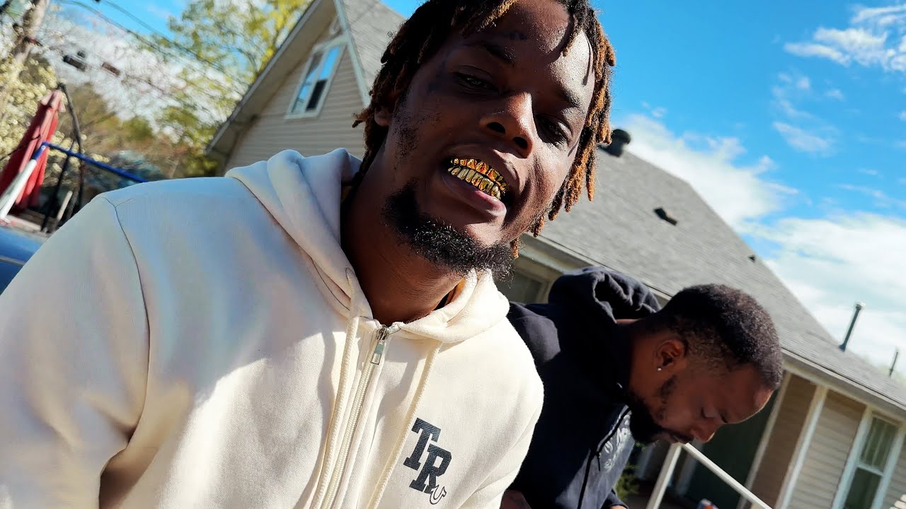 Lil Ben 1013 - 7 Or 8 (Official Music Video) - YouTube