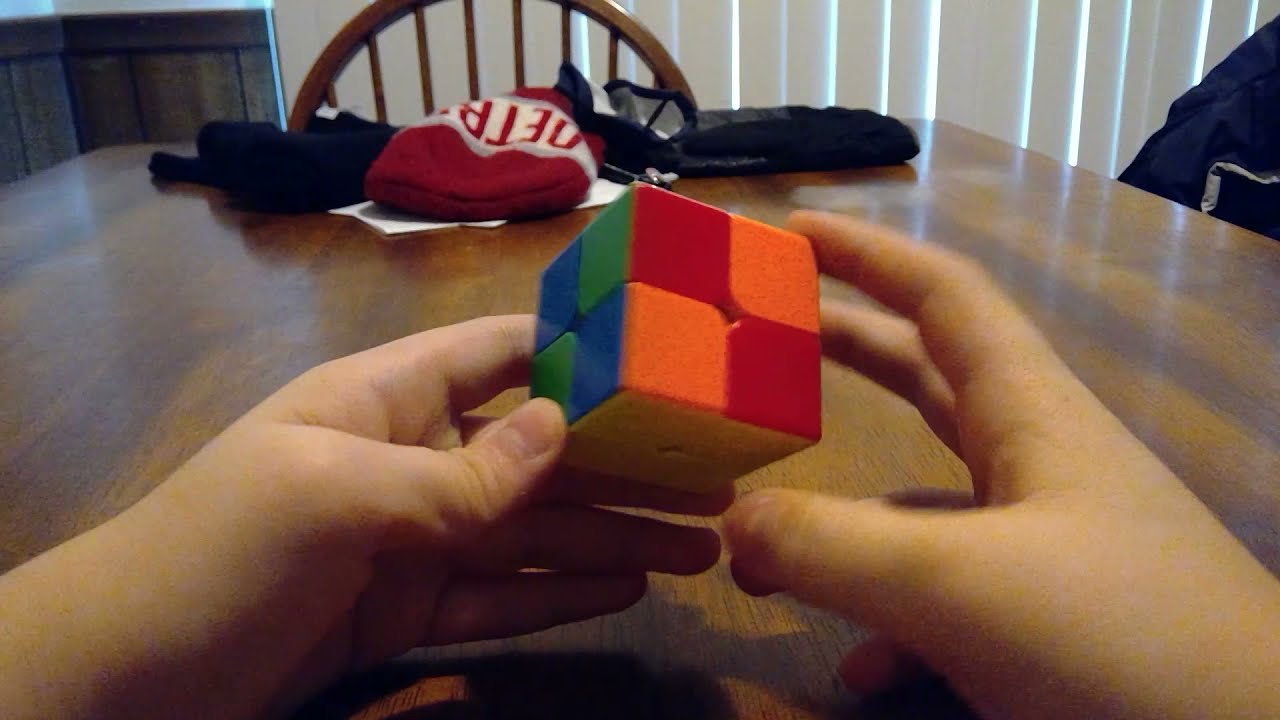 How to make a checkerboard on a 2x2 Rubik's Cube - YouTube