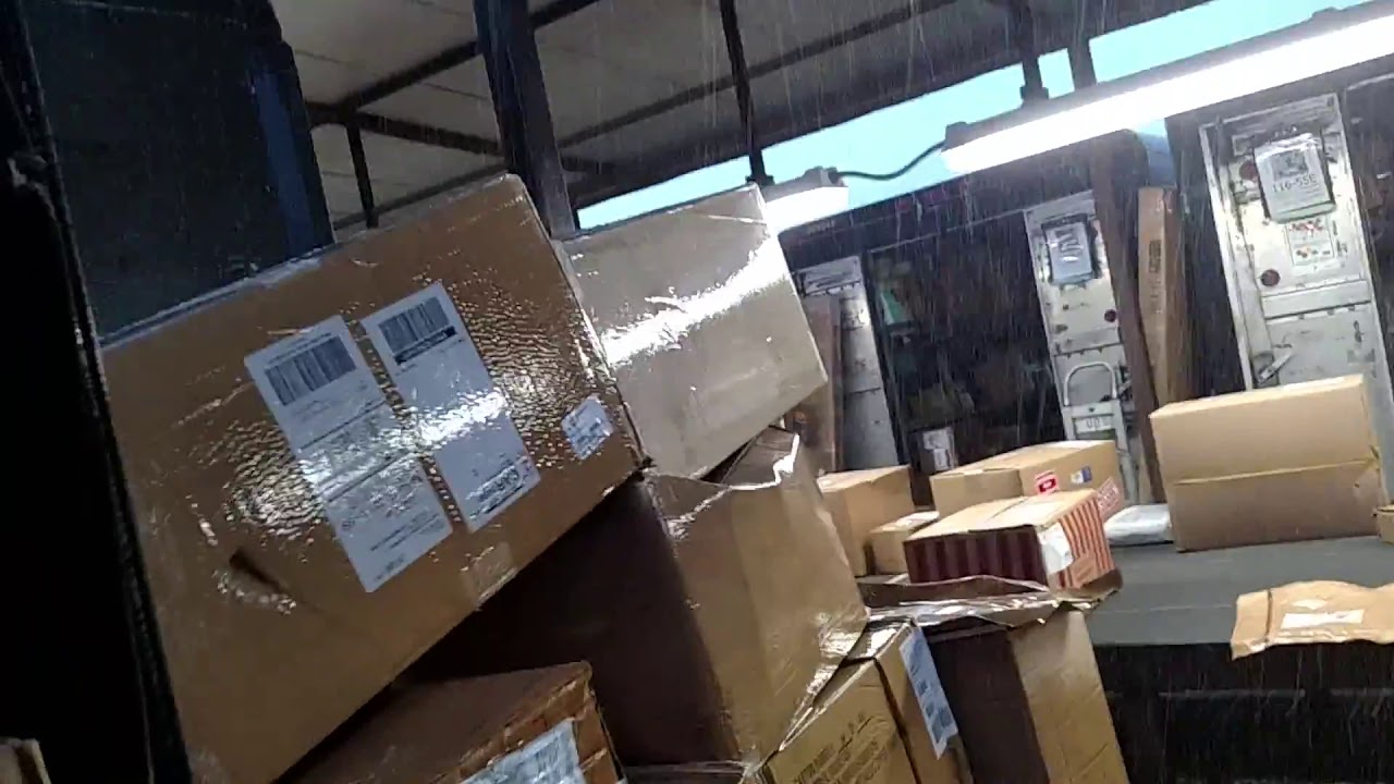 Ups preload - YouTube