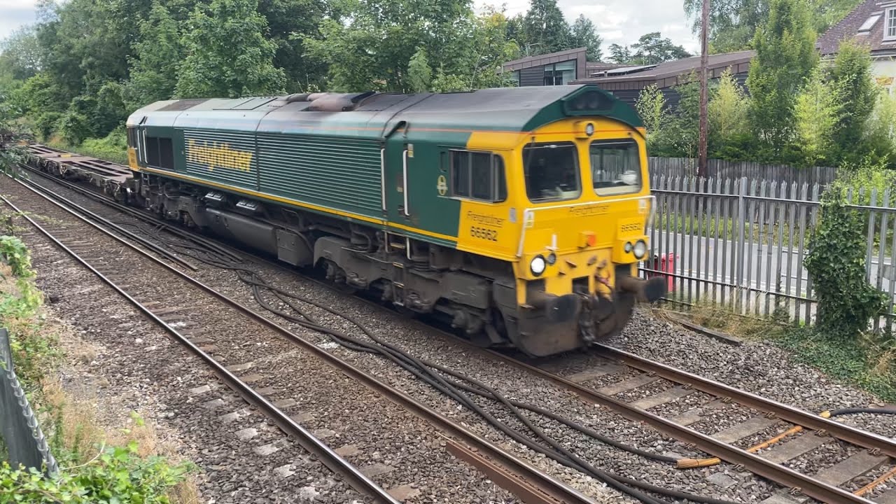 Class 66 | 66562 | Freightliner - YouTube