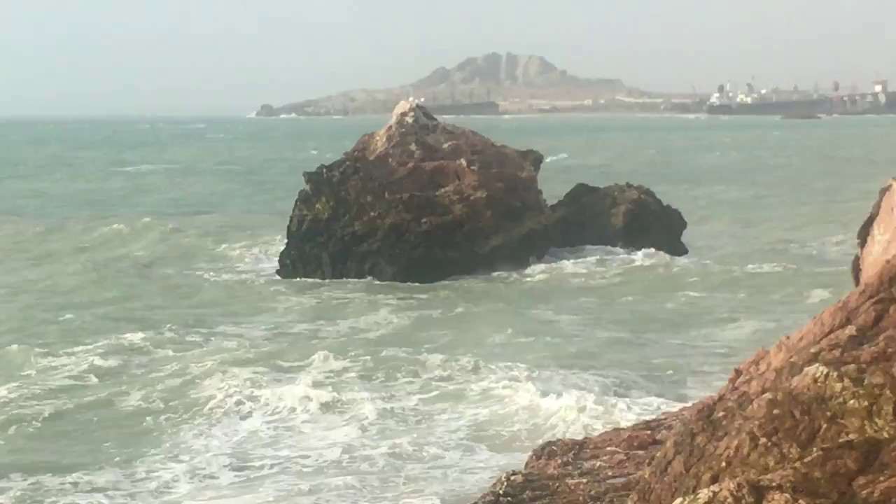 GADANI BEACH BALOCHISTAN PAKISTAN - YouTube