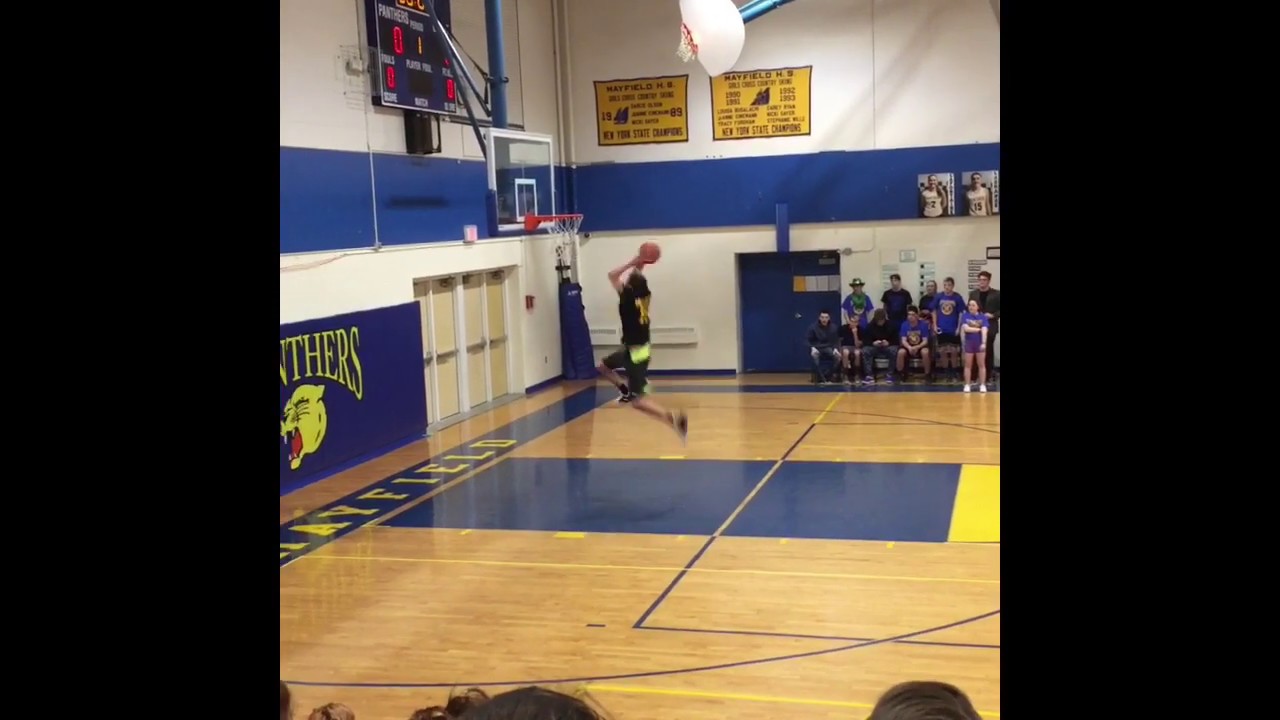 High School Dunk Contest - YouTube