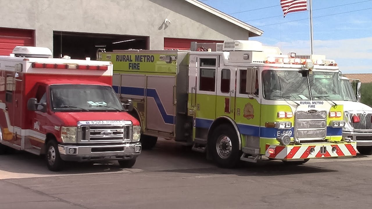 Rural Metro Fire . Engine 859, Rescue 859 responding - YouTube