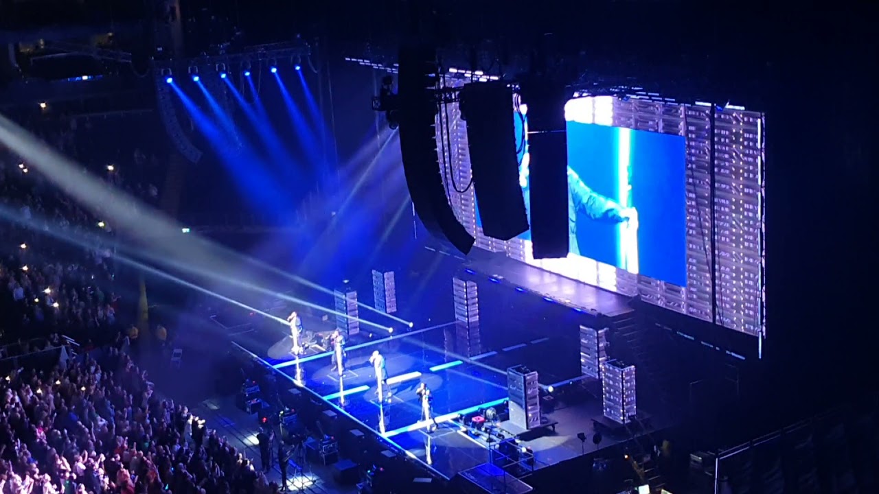 JLS - One Shot (London O2 4th Nov 2021) - YouTube
