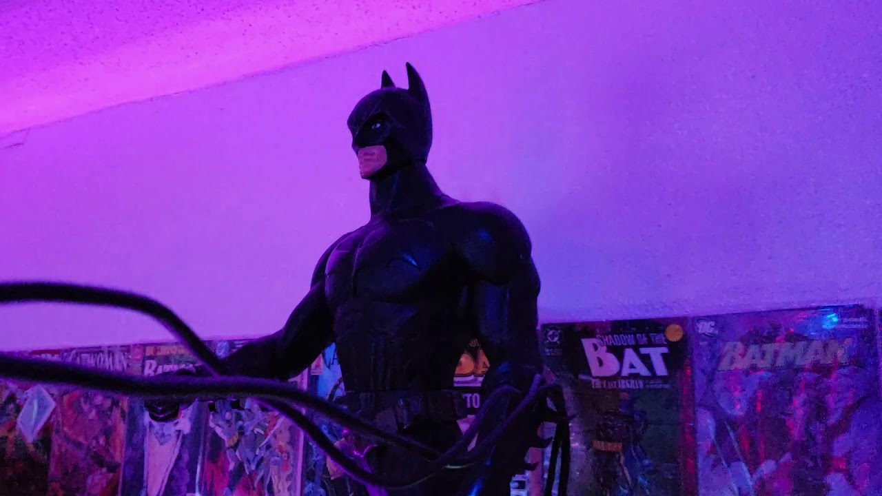 The Batman gaming room - YouTube