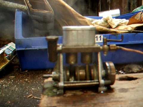 Bowman Bryant valveless steam engine and boiler - YouTube